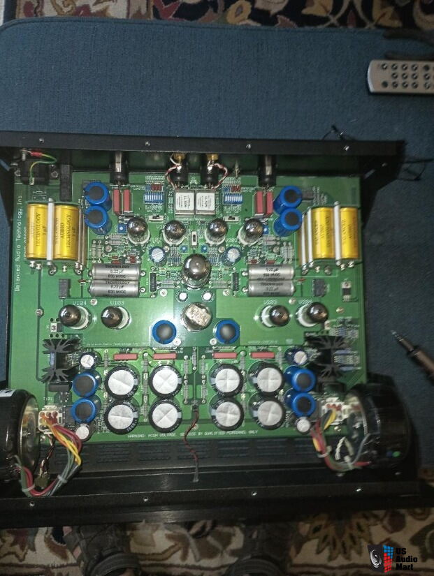 BAT VK-P10SE Phono Preamplifier Black