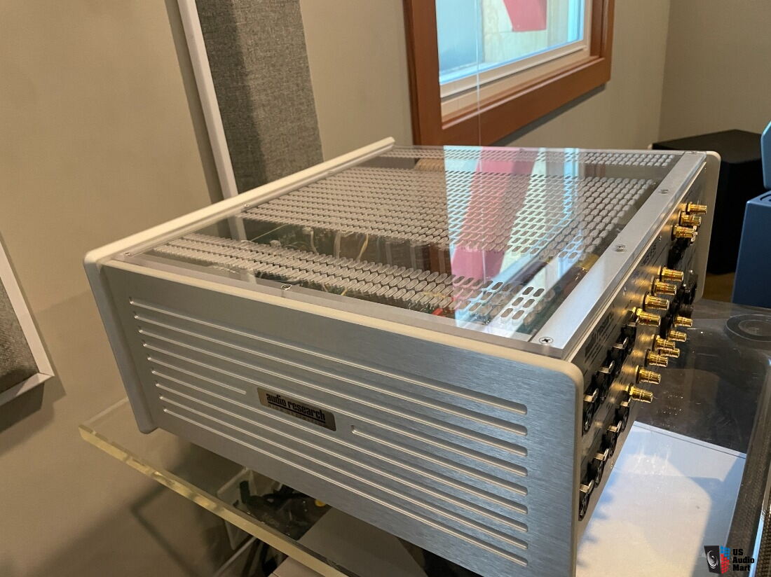 Audio Research Reference 6 SE (REF6SE) Stereo Tube Preamplifier Photo ...