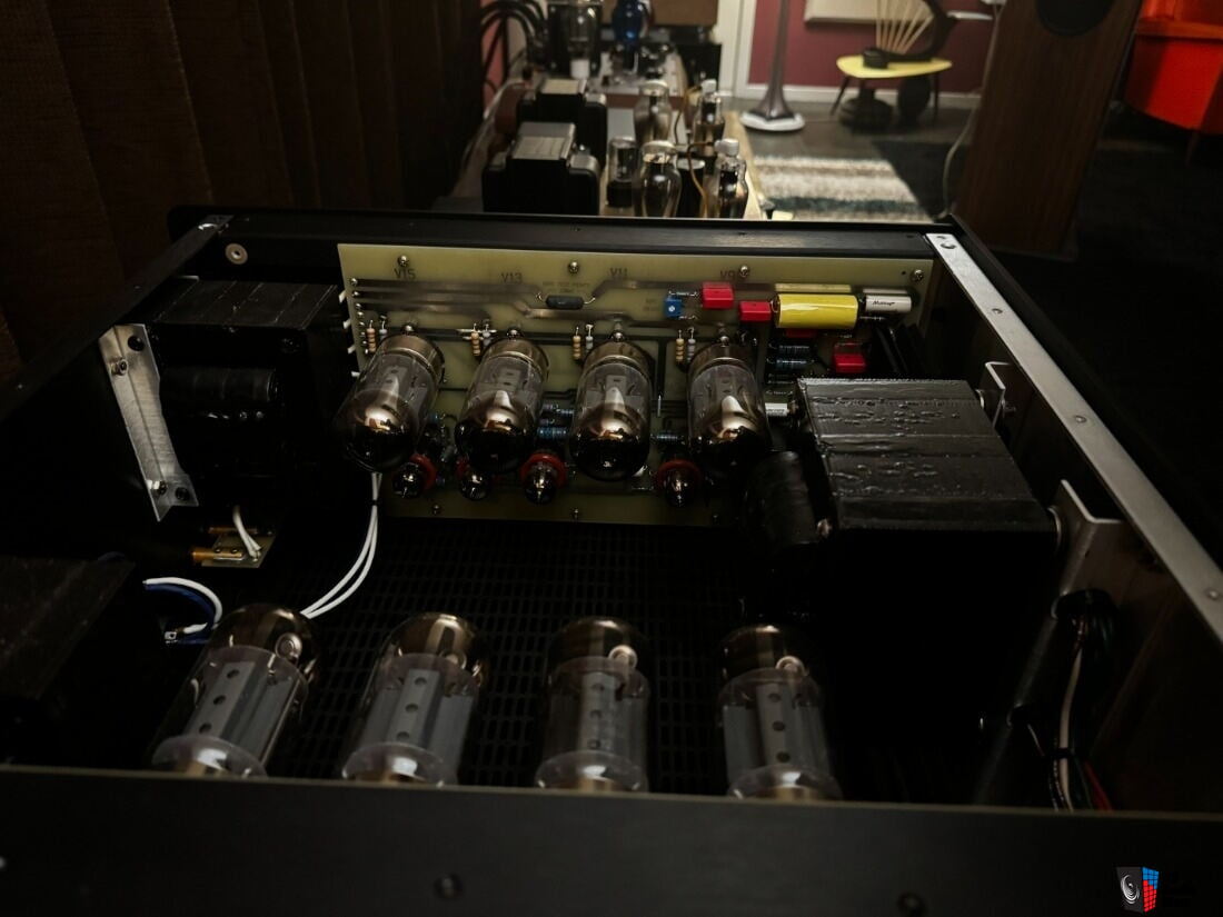 Audio Research VT-100, Mint, and ready in original box. Fresh set of ...