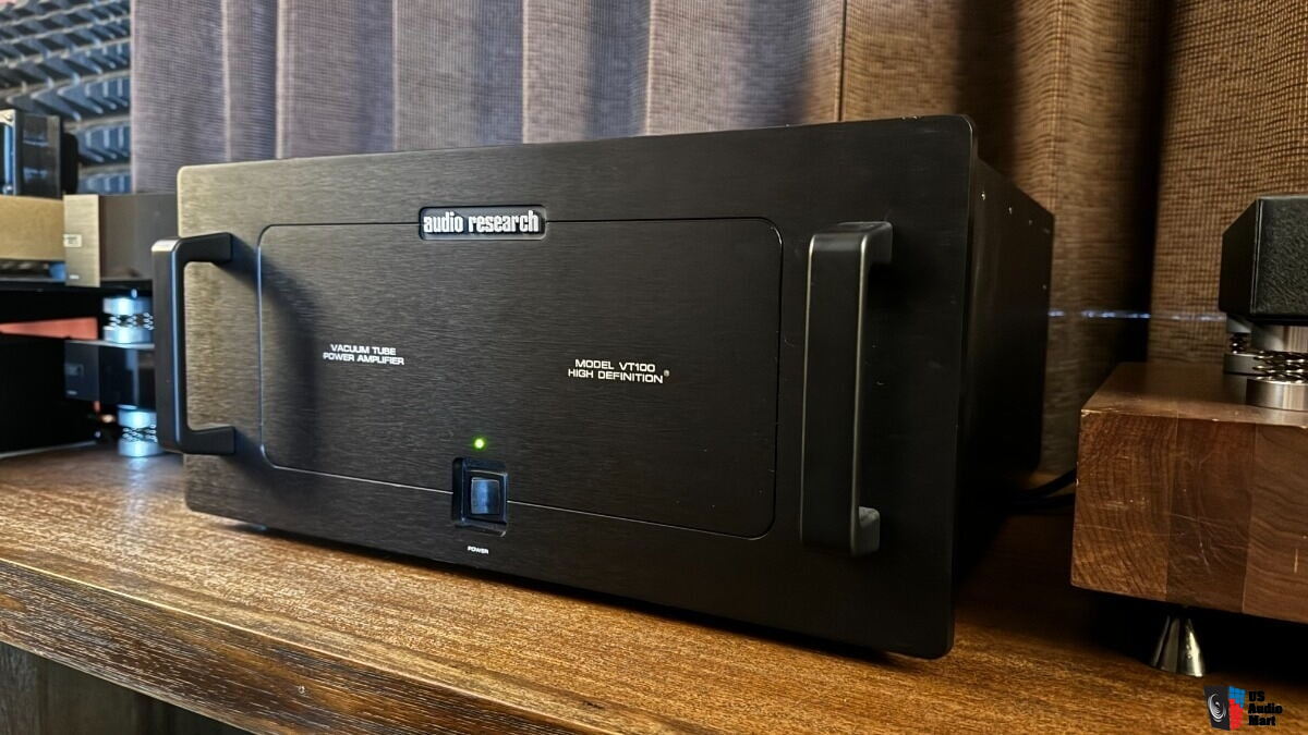 Audio Research VT-100, Mint, and ready in original box. Fresh set of ...