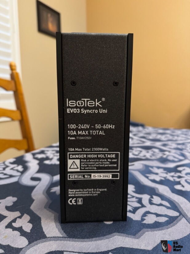 IsoTek EVO3 syncro uni