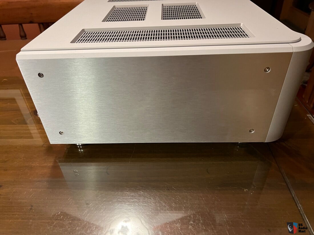 Esoteric F-03 Class A Integrated Amplifier Photo #5239774 - US Audio Mart