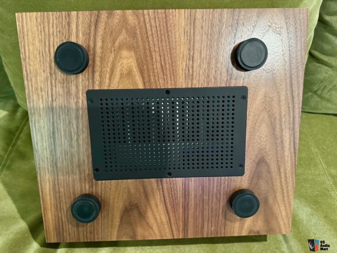 Leak Stereo 230 Integrated Amp Walnut for Freya + Photo #5241058 - US ...