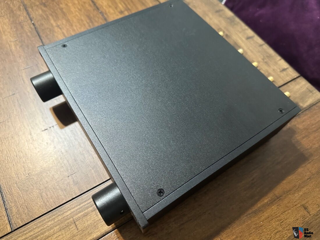Aragon 18K Line Preamplifier Photo #5252111 - US Audio Mart