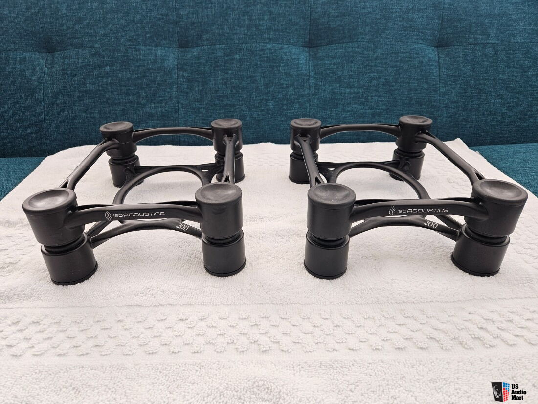 IsoAcoustics Aperta 200 Isolation Stands (Pair) Photo #5253142 - US ...
