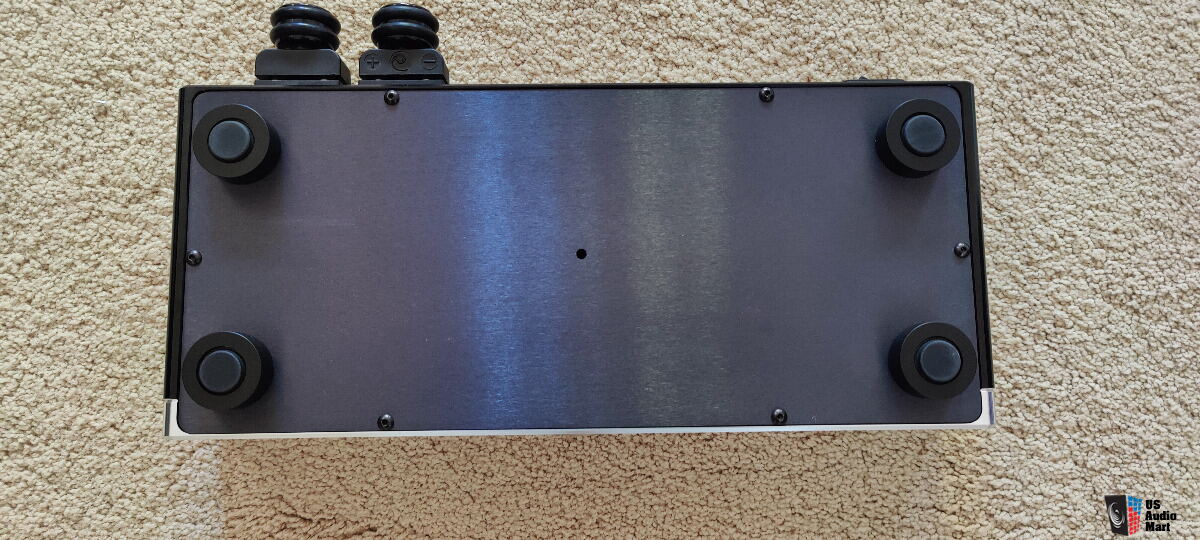 Jeff Rowland Model 125 Stereo Amp in very good condition Photo #5259340 ...