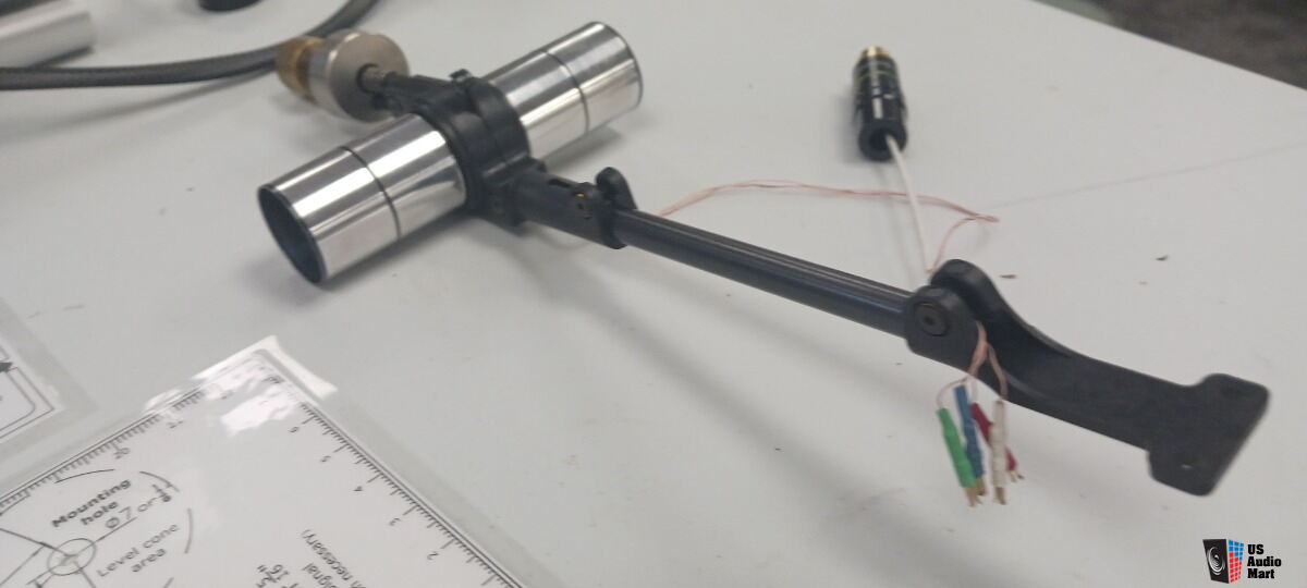 Advanced Analog MG-1 mk1 Air Bearing Tonearm Photo #5459237 - US Audio Mart