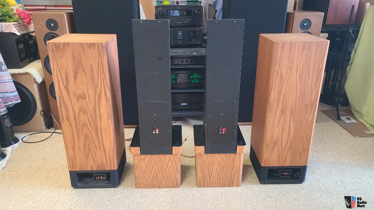 Custom Focal Towers and Subwoofers Photo #5266454 - UK Audio Mart