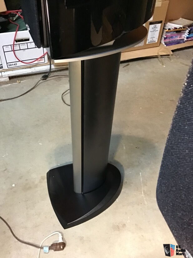 Paradigm Persona B speaker Pair with Stands Photo #5267593 - US Audio Mart