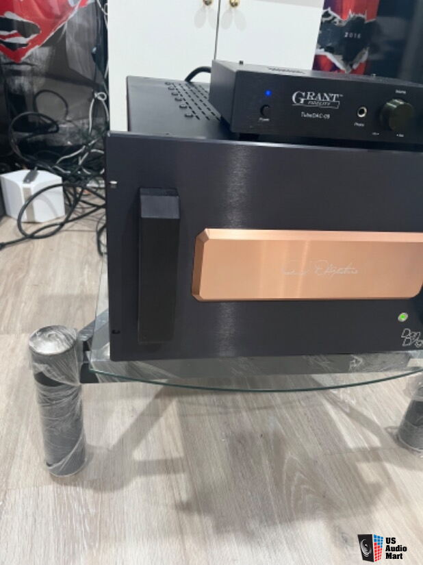 Dan dagostino master power 2+ stereo amplifier Photo #5271218 - US ...