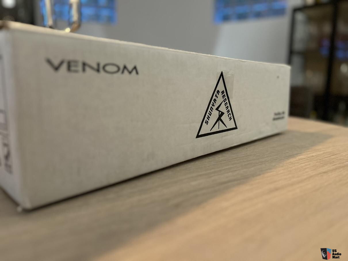Shunyata Research Venom PS8 w conditioner & cable Photo #5272906 - US ...