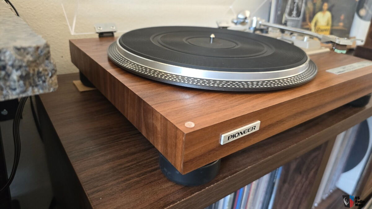 Pioneer PL-518 turntable fully restored Photo #5273901 - US Audio Mart