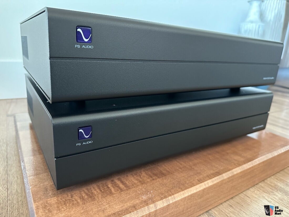 PS Audio Stellar M1200 monoblocks. Stereophile Class A. Like new with ...