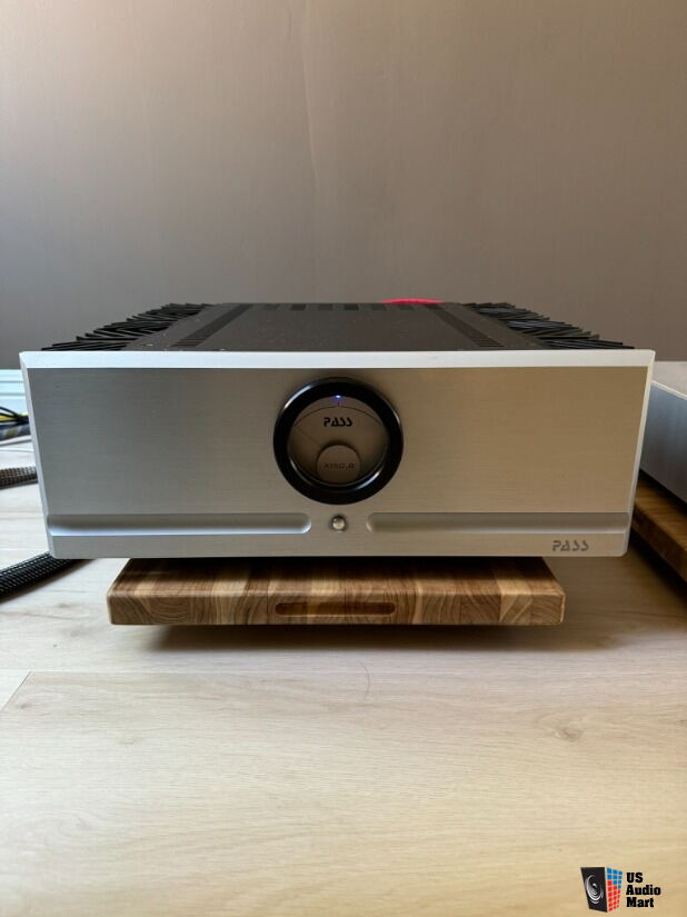Pass labs X150.8 Power Amp For Sale - US Audio Mart