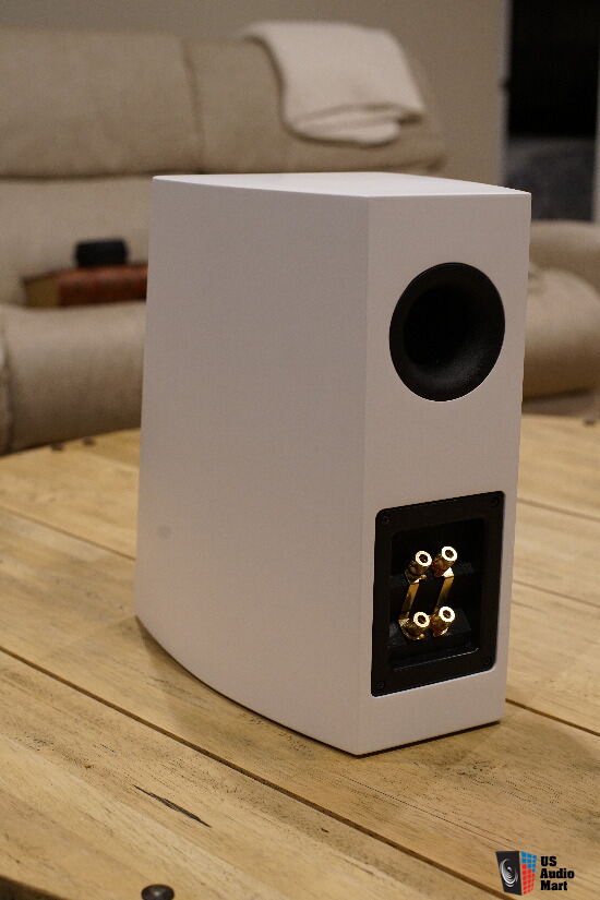 Phase Tech PC1.5 bookshelf speakers pair (Excellent condition!) Photo ...