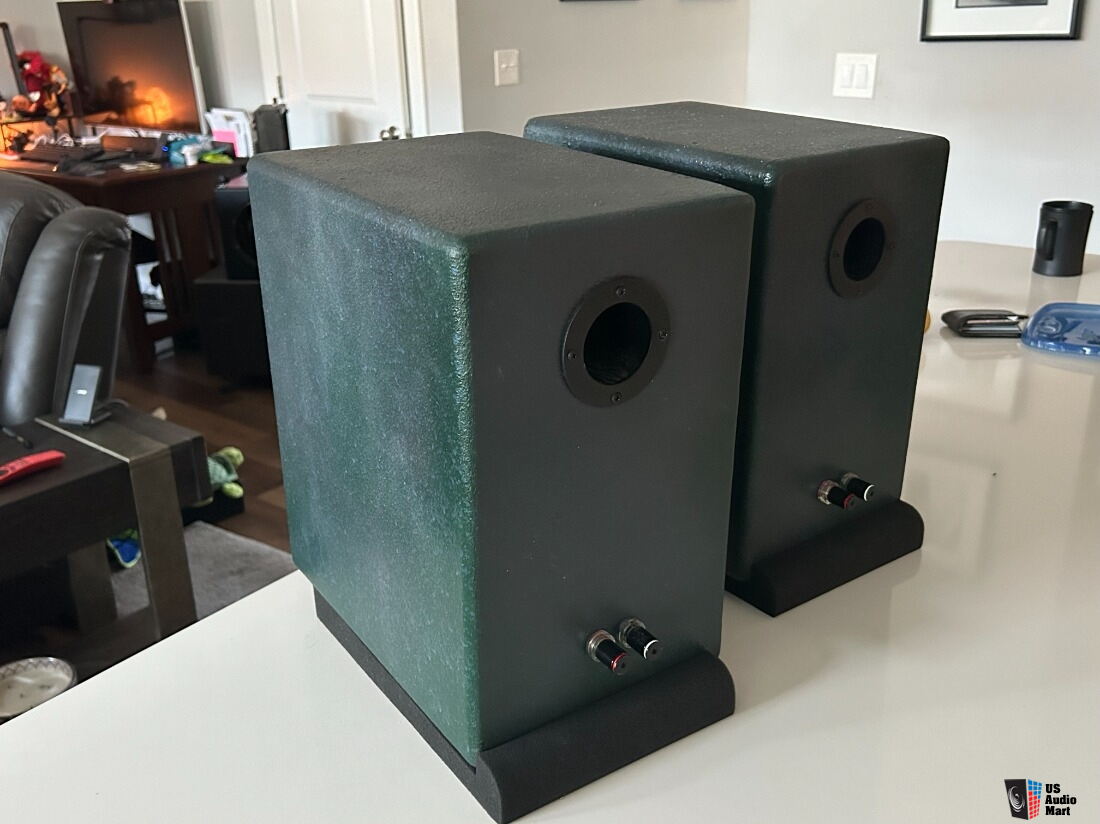 Seas Mimir 2way Bookshelf Speakers Photo #5278776 - US Audio Mart