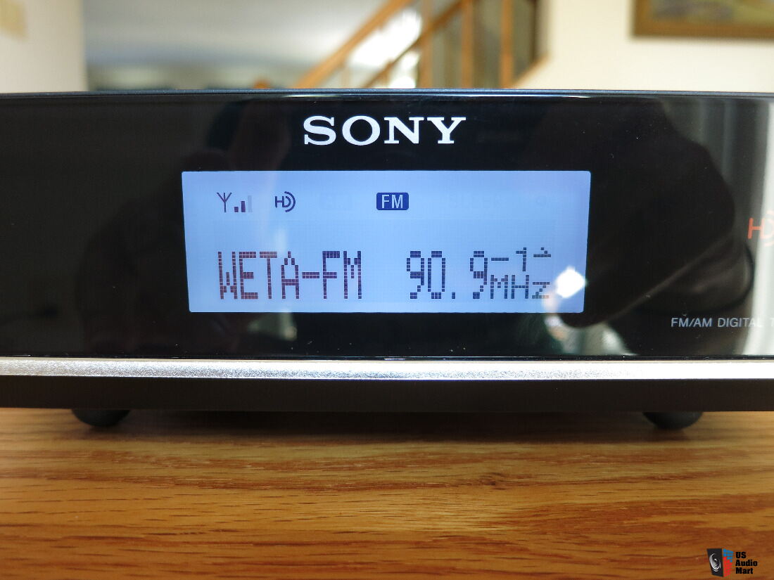 Sony XRM-F1HD Tuner - Radio X Modified Photo #5280388 - US Audio Mart