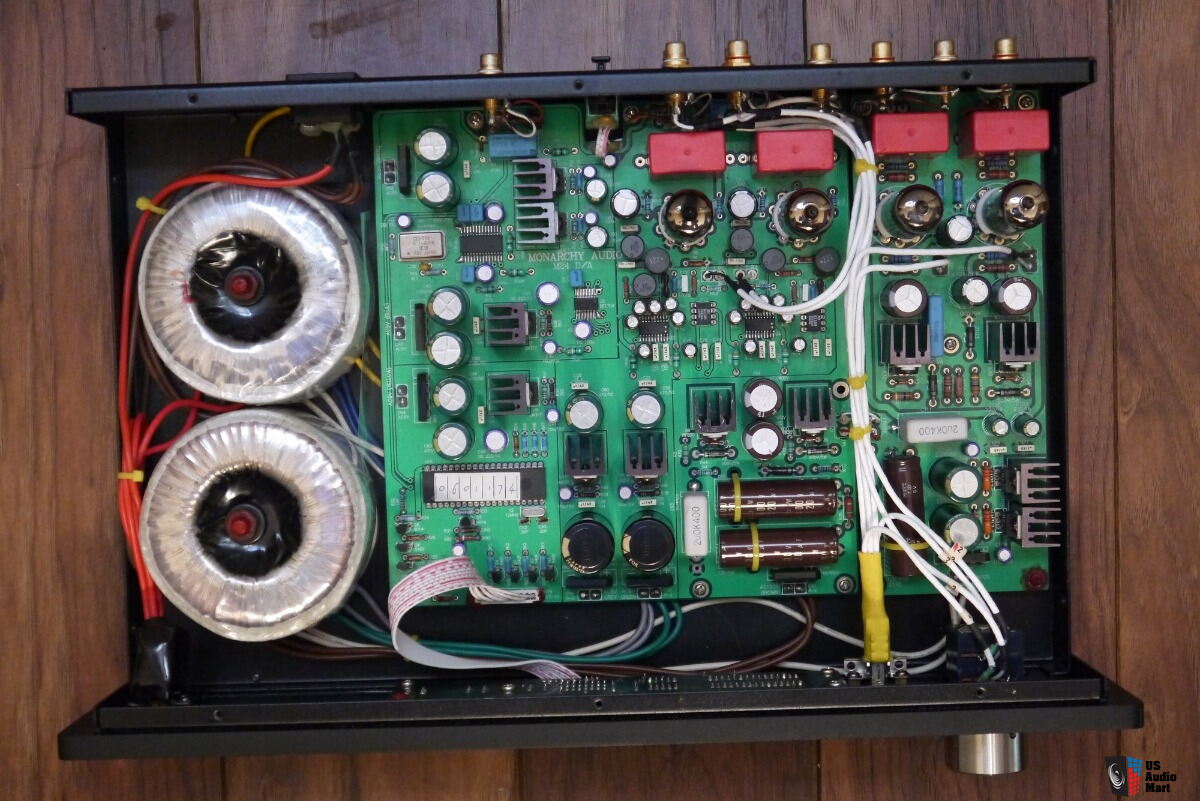 Monarchy M 24 digital and analog D/A converter- PreAmp For Sale - US ...