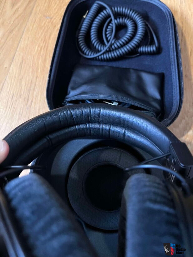 Price Drop • Beyerdynamic DT1990 PRO two pads $280 Photo #5283155 - US ...