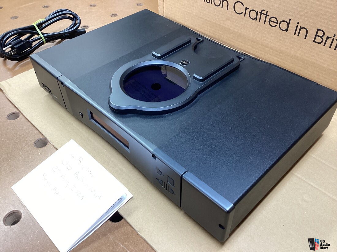 Rega Apollo CD player