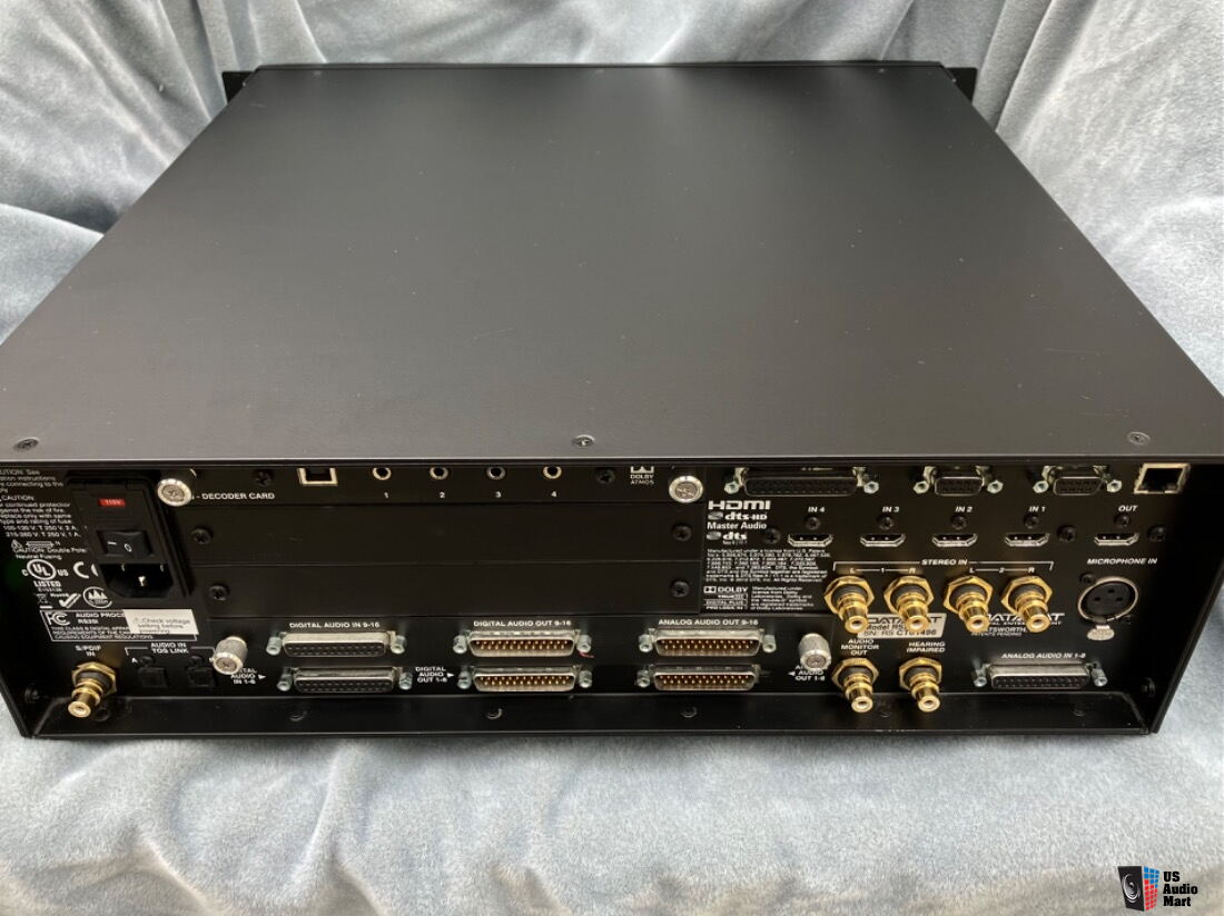 Datasat RS-20i surround sound preamp processor Photo #5285027 - US ...