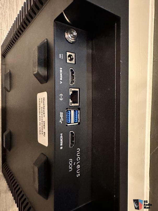 Roon Nucleus Plus rev.B - 1TB? - Black - Excellent Condition w ...