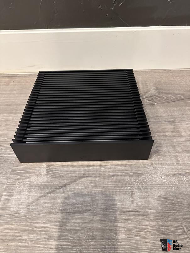 Roon Nucleus Plus rev.B - 1TB? - Black - Excellent Condition w ...