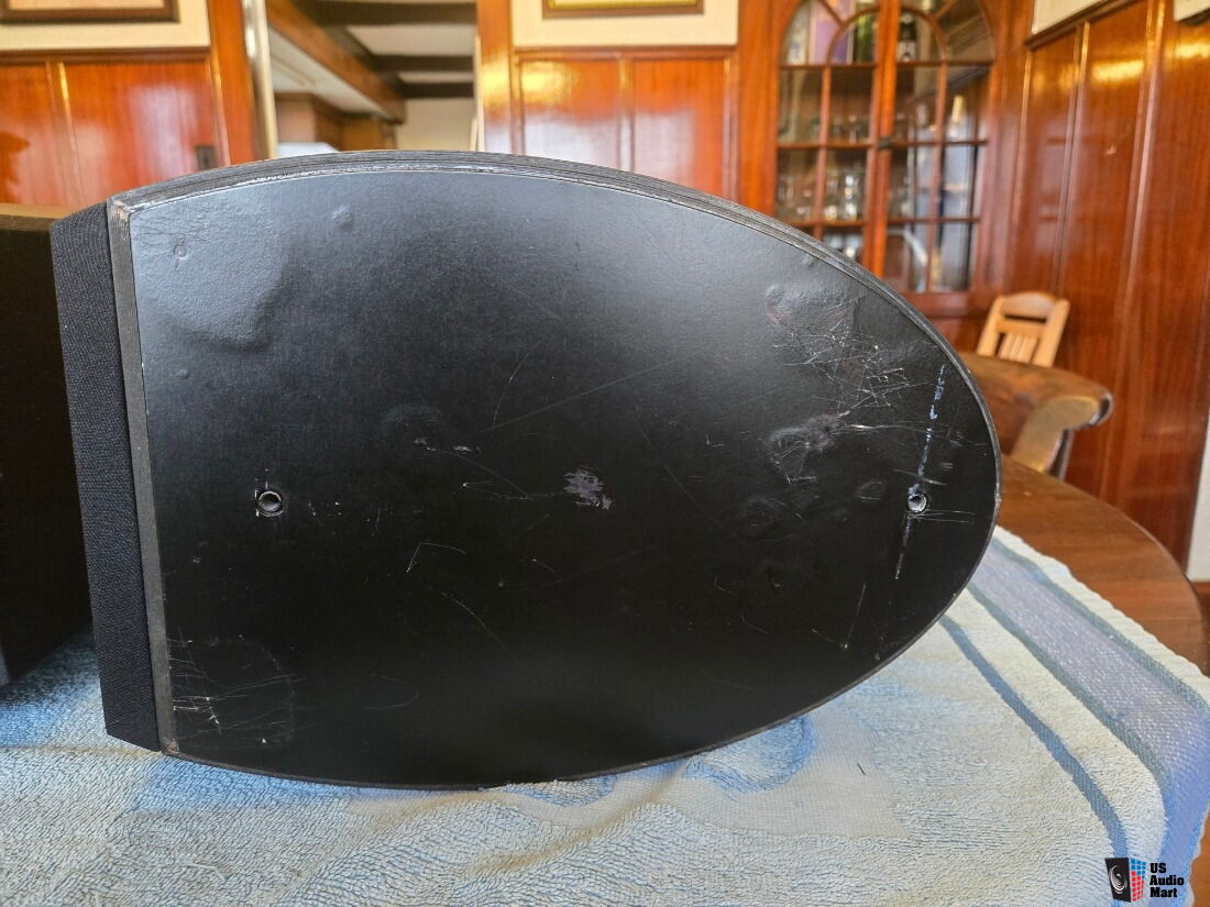 B&W 805 Nautilus Black Color Speakers Photo #5291134 - US Audio Mart
