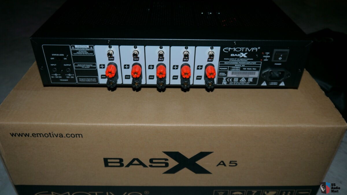 Emotiva BasX A5 5-channel amplifier