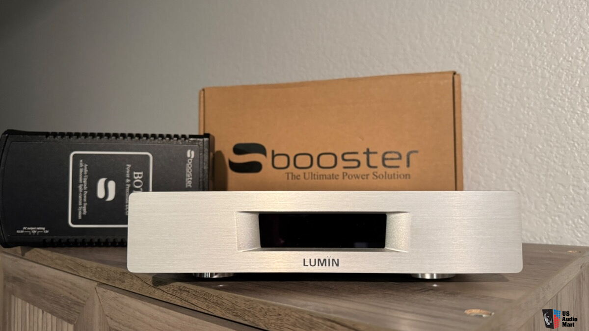 Lumin D1 Silver Brushed Aluminum with Sbooster MKII power supply Photo ...