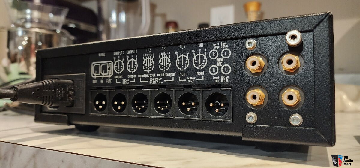 Linn LK1 Preamp Photo #5298325 - US Audio Mart