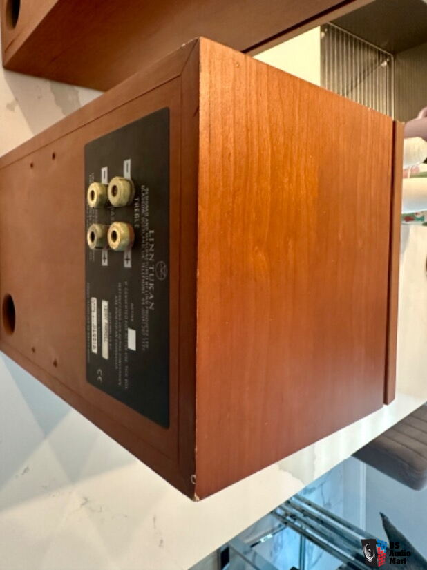 Linn Tukan bookshelf speakers
