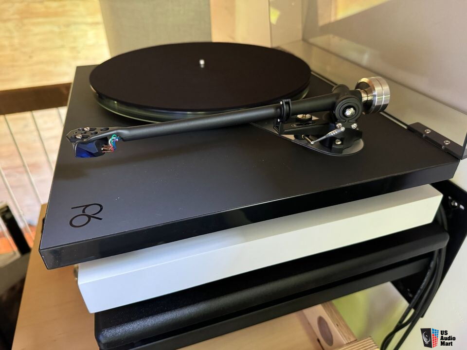 Rega P6 turntable Like New w/new Ortofon Blue cartridge Pickup in NYC ...