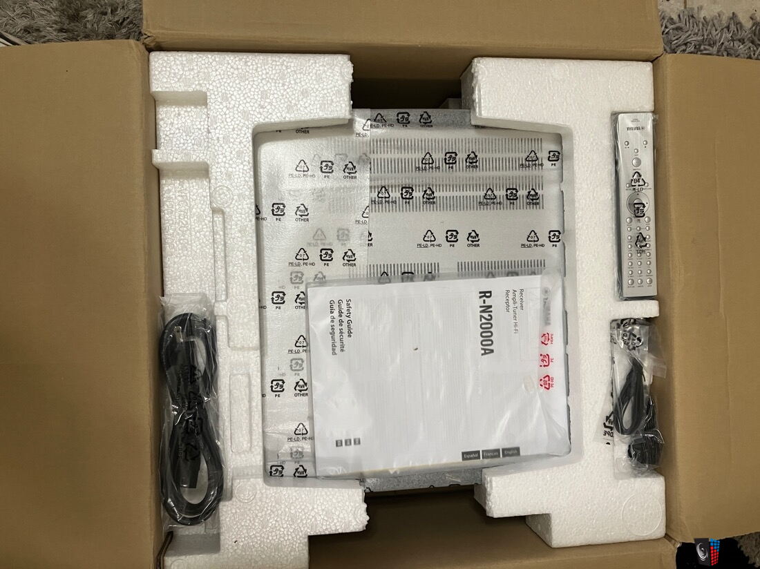 Yamaha R-N2000A Network Receiver Silver - New Open Box Photo #5304415 ...