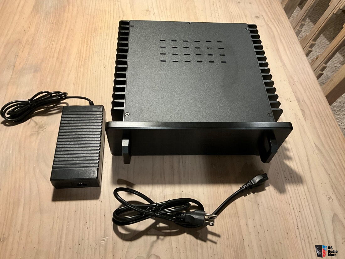 Small Green Computer Sonictransporter i9 Optical 2TB Photo #5305789 ...