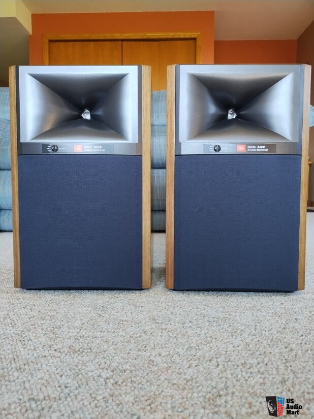 JBL 4309 Walnut Bookshelf Speakers - Pair Photo #5308488 - US Audio Mart