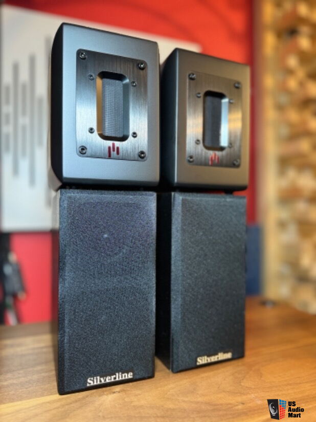 Silverline SR7 2 way book shelf speakers Photo #5316811 - US Audio Mart