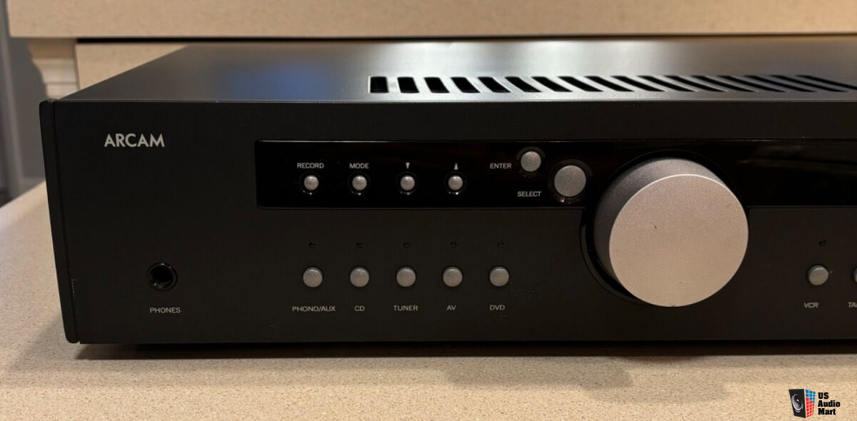 Arcam DiVA A85 Integrated Amplifier