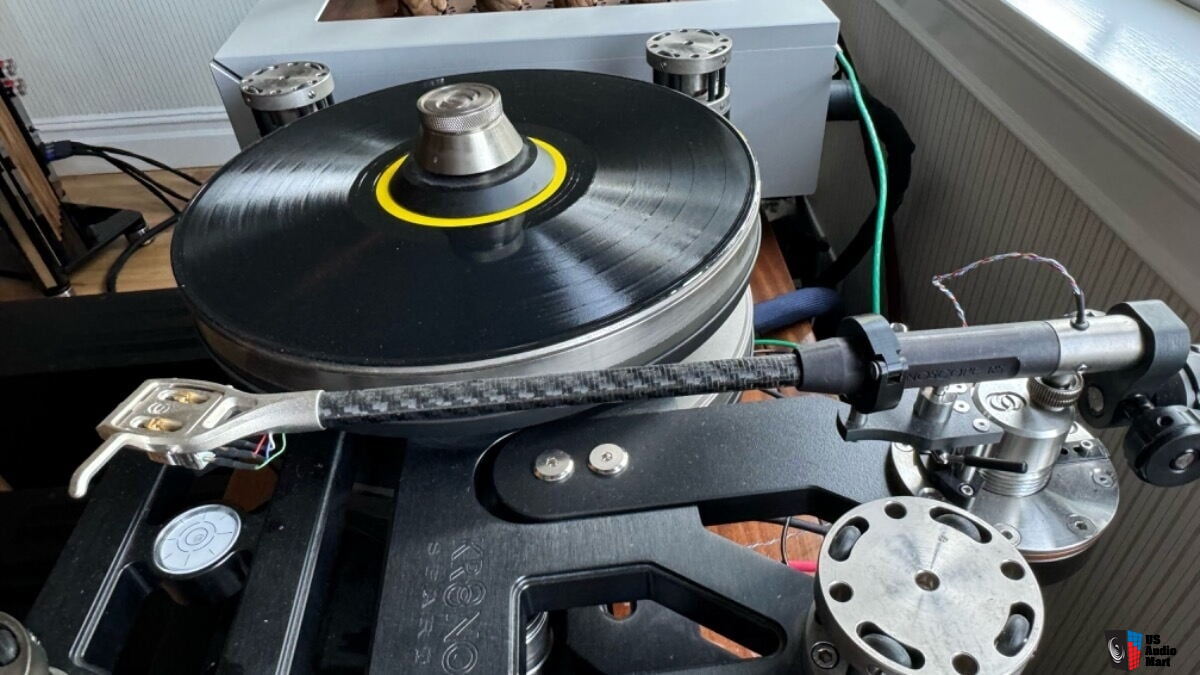 Deal of a lifetime: 60% off Kronos Sparta Turntable Photo #5323527 - US ...