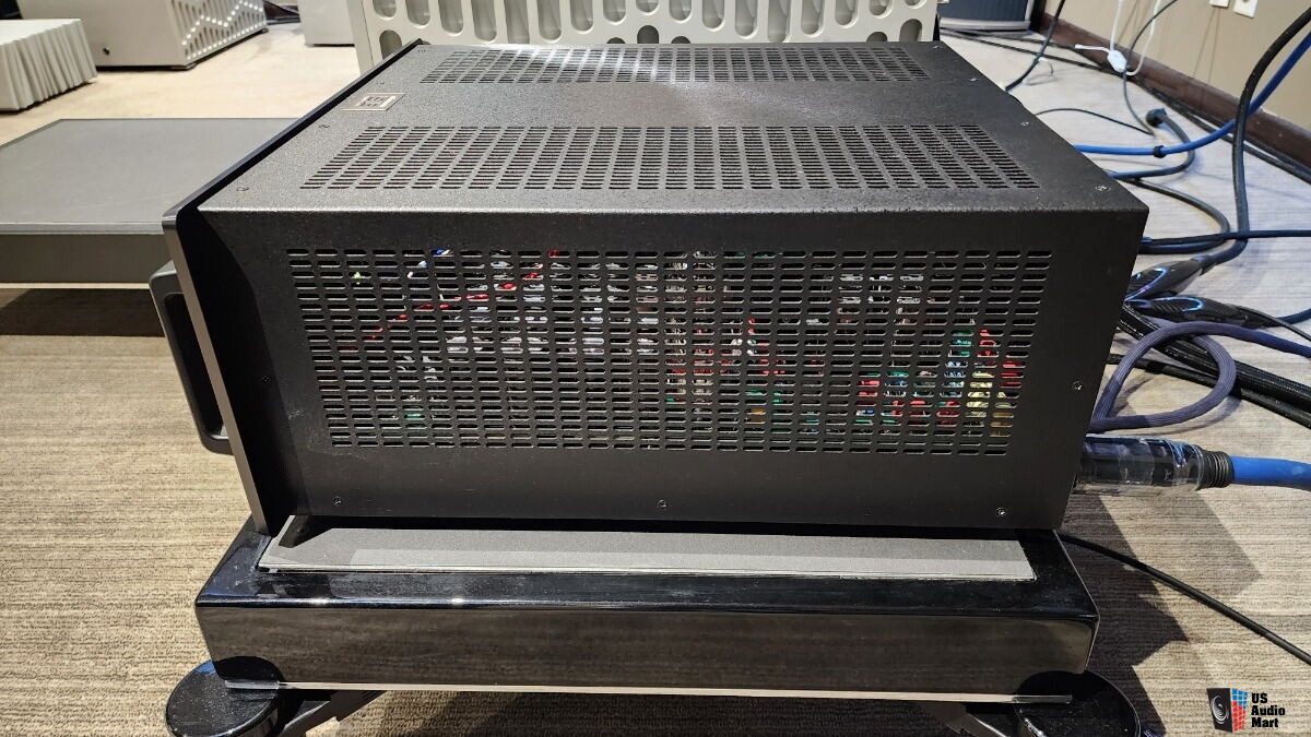 Audio Research Reference 250SE mono amps -new tubes Photo #5326233 - US ...