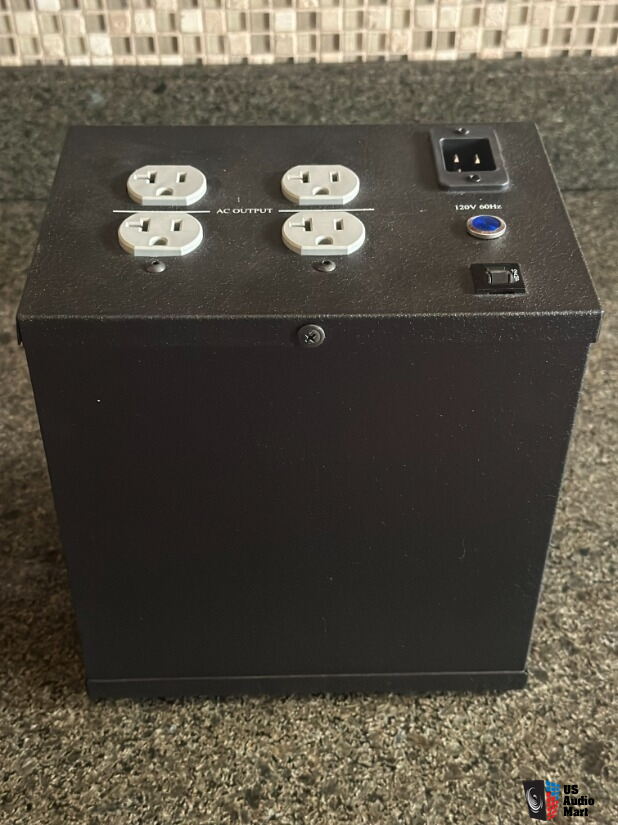 Rrichard Gray Power Company 400 Pro AC Line Conditioner Photo #5328480 ...