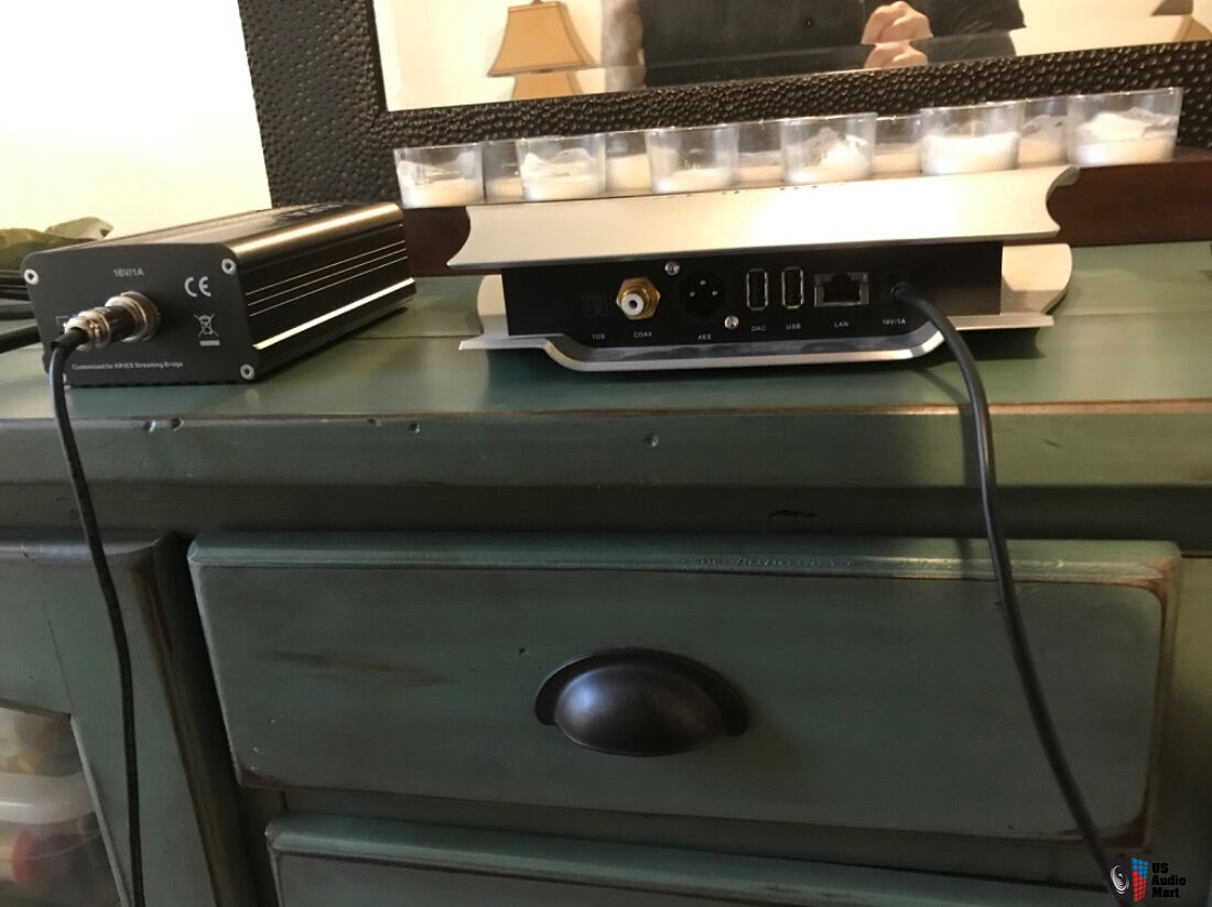Auralic Aries Femto with Linear power supply