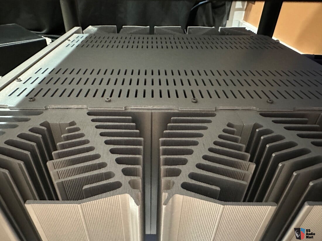 Plinius Reference M-10 Preamplifier with Plinius SB-301mk.1 Rebuilt ...