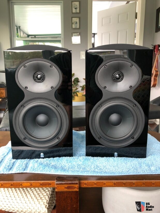Revel M106