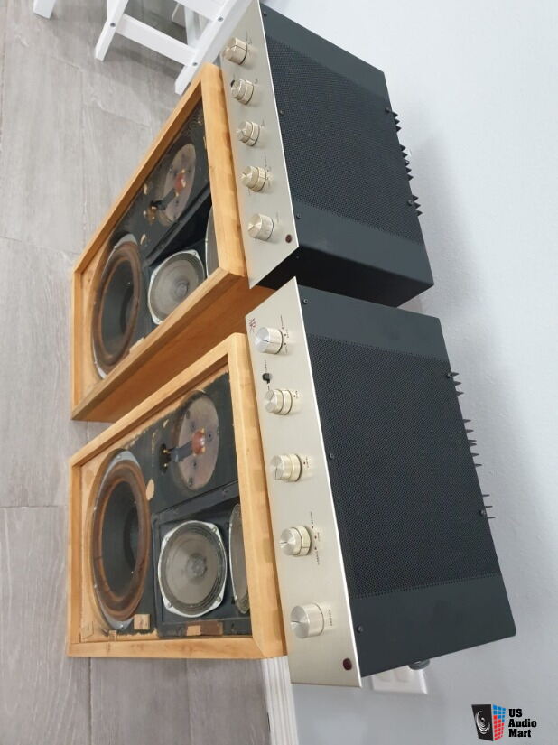Two of AR model AU amplifiers and Pair of AR model 2A speakers (Combo ...