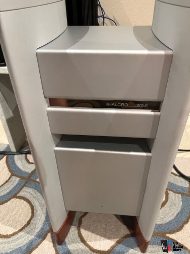 Halcro DM38 Amplifier Photo #5335372 - US Audio Mart