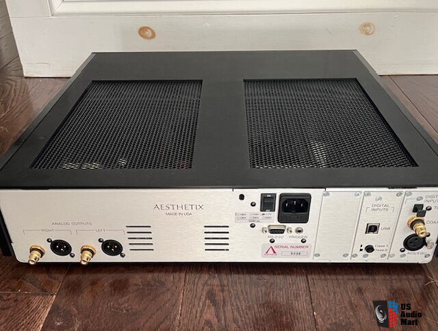 Aesthetix Romulus CD Player (tube) Photo #5335460 - US Audio Mart