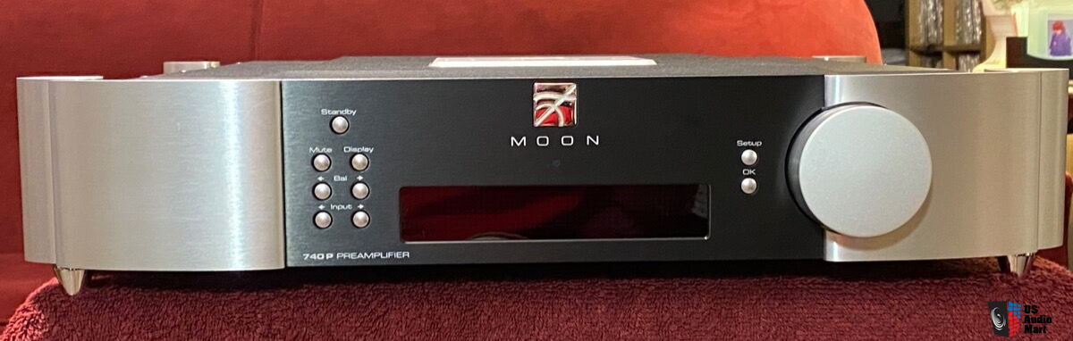 MOON by Simaudio 740P Preamplifier, 2-tone, demo w/ warranty FREE ...