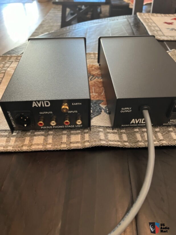 Avid HiFi Pulsus phono preamp Photo #5339592 - US Audio Mart