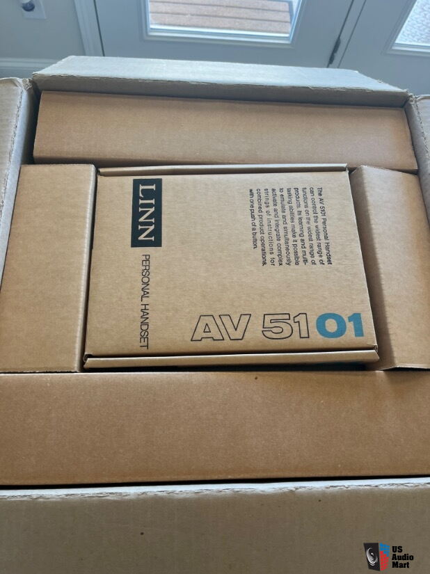 LINN AV5103 preamp processor Photo #5340042 - US Audio Mart